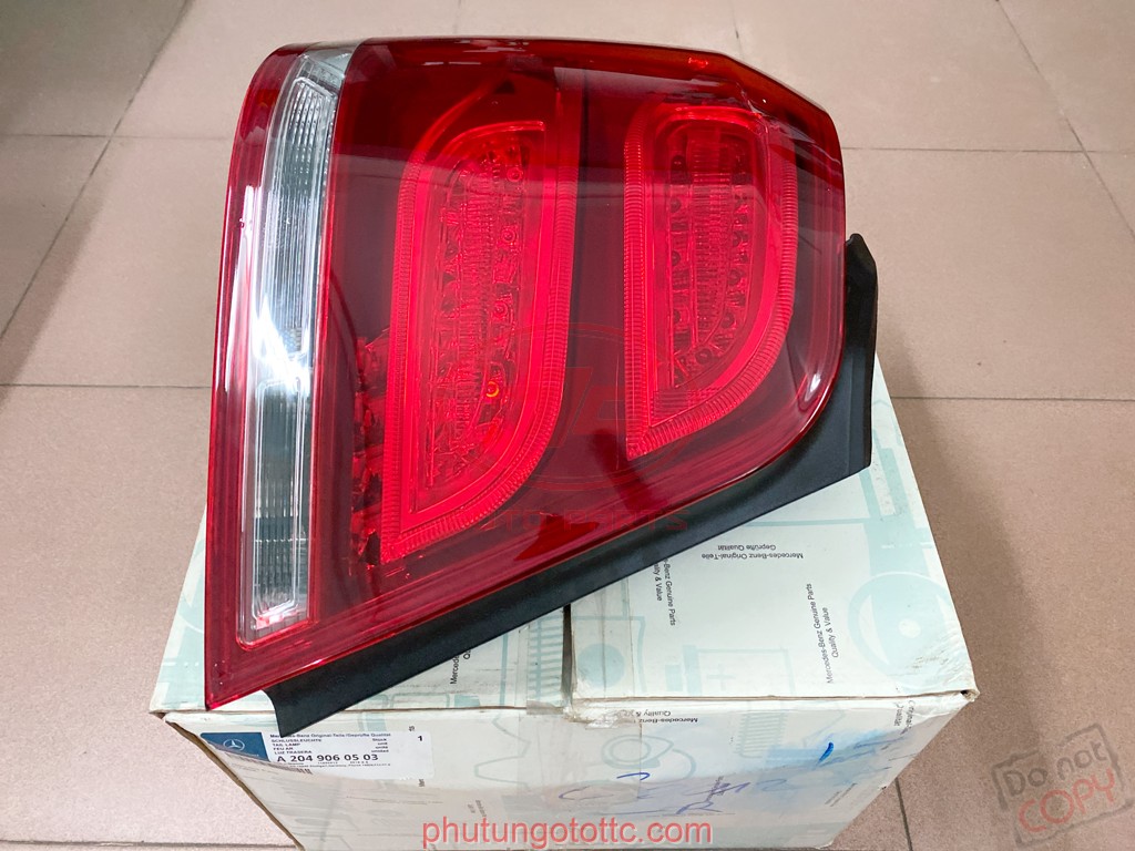 Đèn hậu Mercedes C200 2011 - 2012 (Mã A2049060503 - A2049068702) chính ...