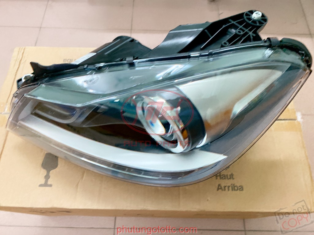 Đèn pha Mercedes C250 2012 (Mã A2048203639 - A2048203539) chính hãng ...