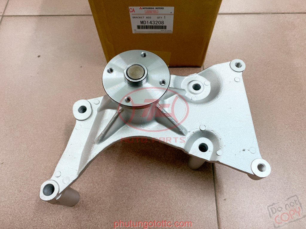 Giá bắt ly tâm quạt két nước V33 (Mã md143208) chính hãng - Giá tốt 2025