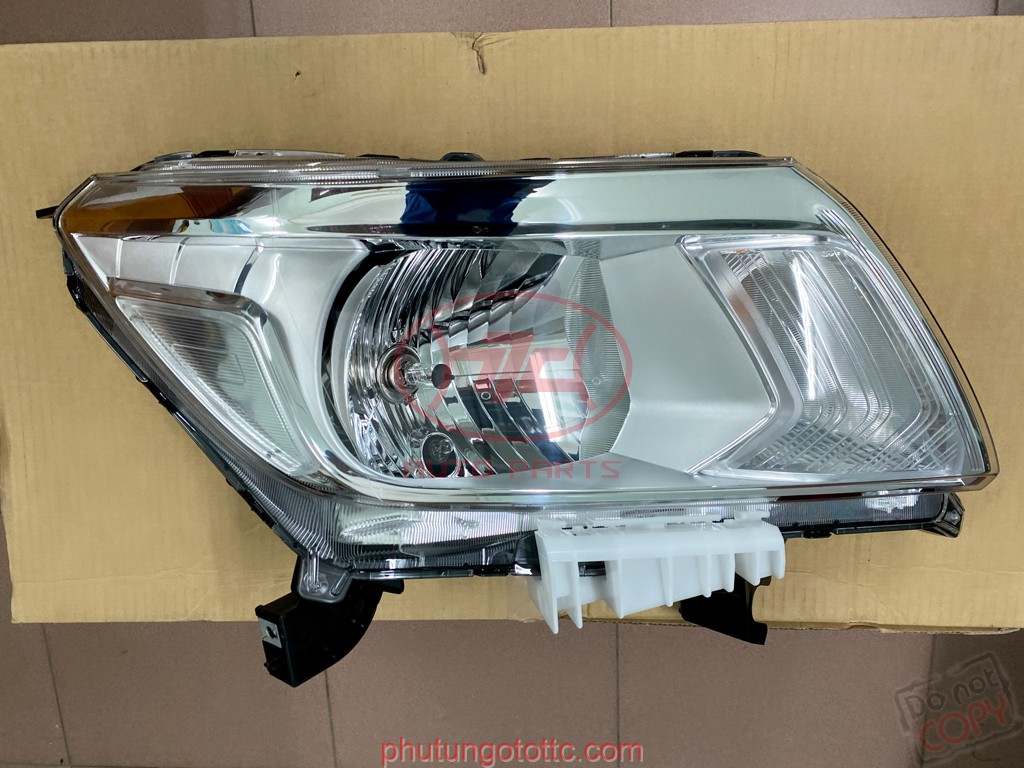 Đèn pha Navara 2015 (Mã 260104JA0B - 260604JA0B) chính hãng - Giá tốt 2025