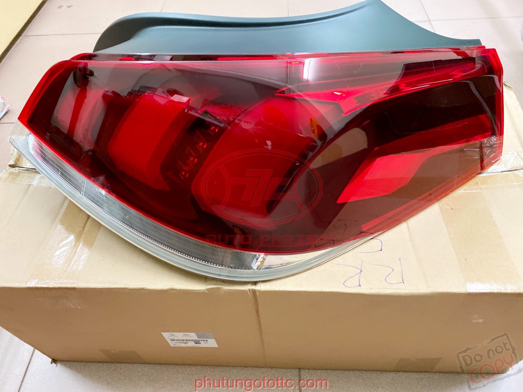 Đèn hậu Peugeot 508 2015 (Mã 9809087480) chính hãng - Giá tốt 2025