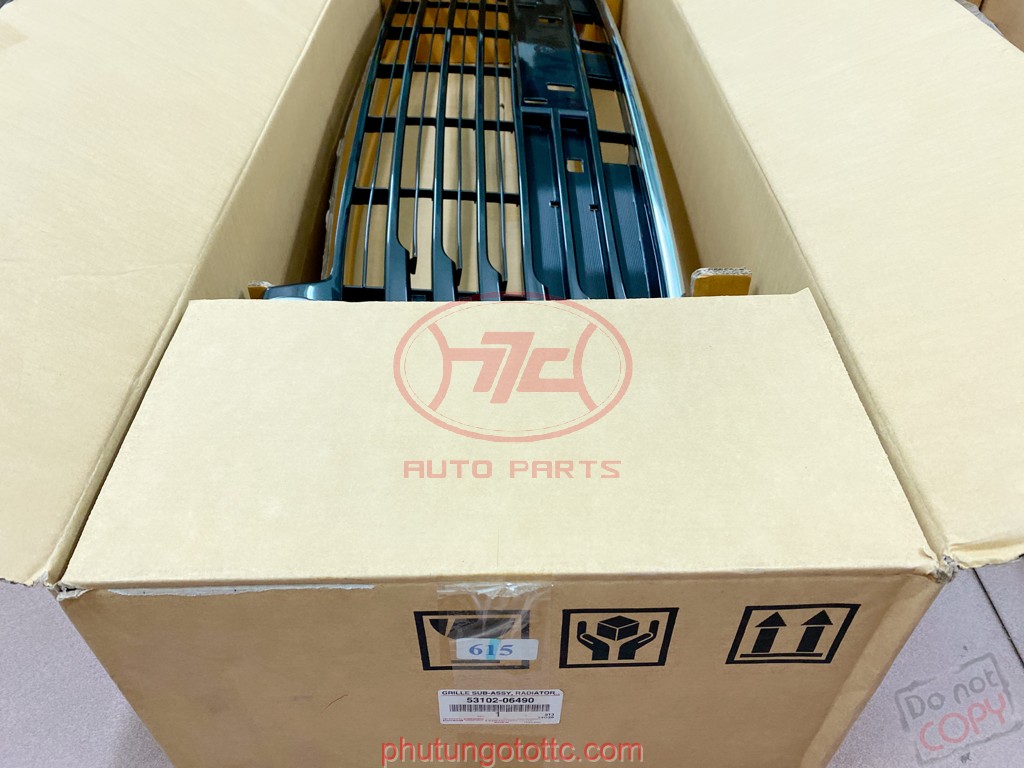 Lưới ba đờ xốc trước Camry 2015 (Mã 5310206490) chính hãng - Giá tốt 2024