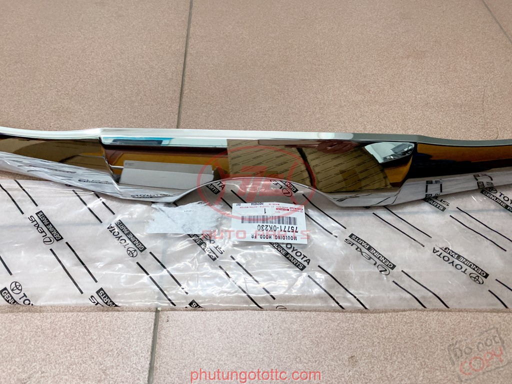 Nẹp nắp ca bô trước Innova 2012 - 2015 (Mã 757710K230) chính hãng - Giá ...